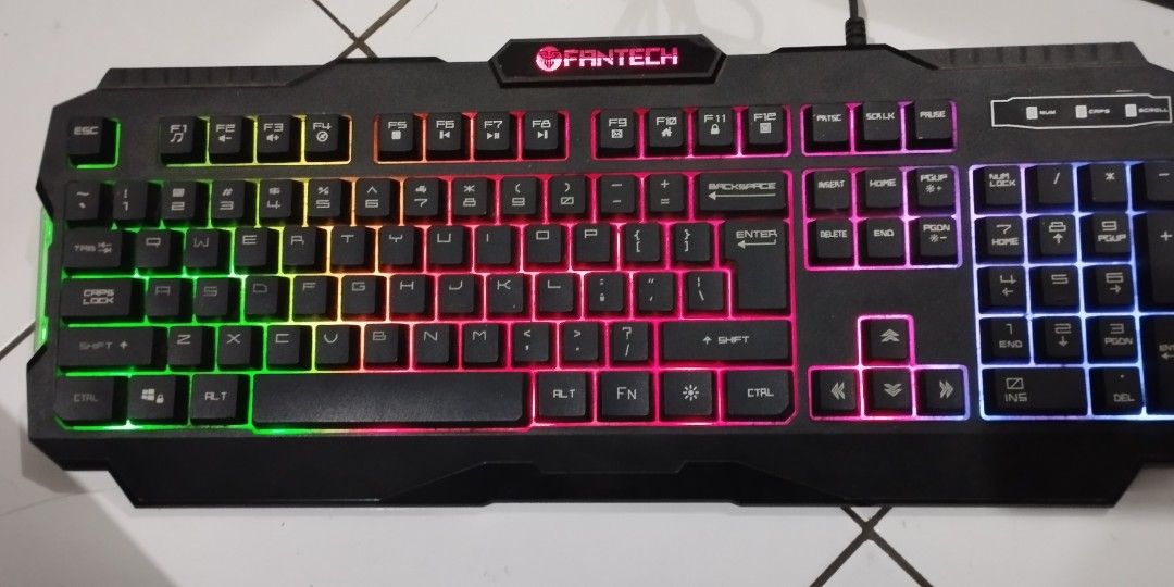 Fantech Keyboard Gaming Hunter Pro K511 Original, Elektronik, Bagian ...