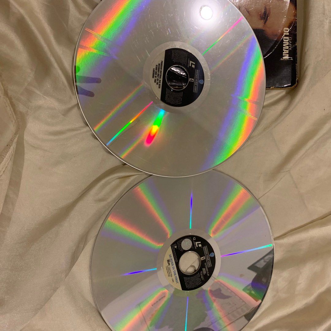 Laser disc, Musik & Media, CD, DVD & Lainnya di Carousell
