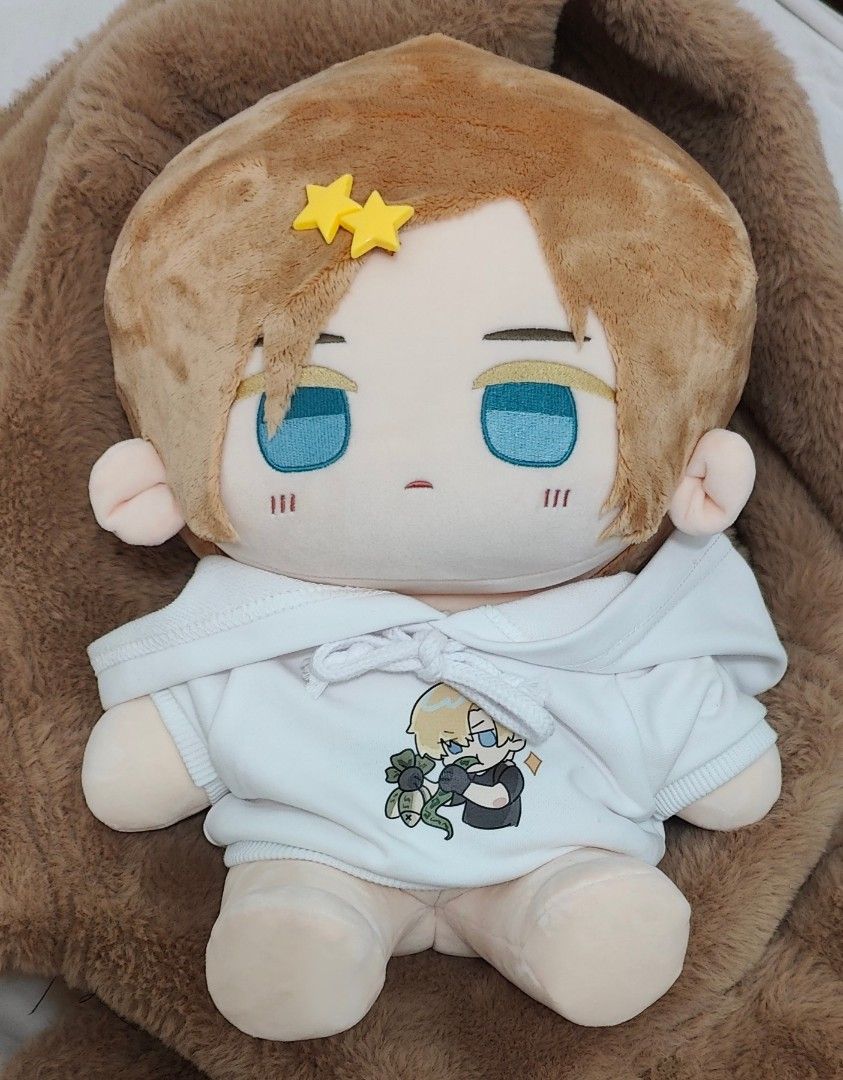 leon kennedy doll 20cm 40cm plush plushie, Hobbies & Toys, Memorabilia ...