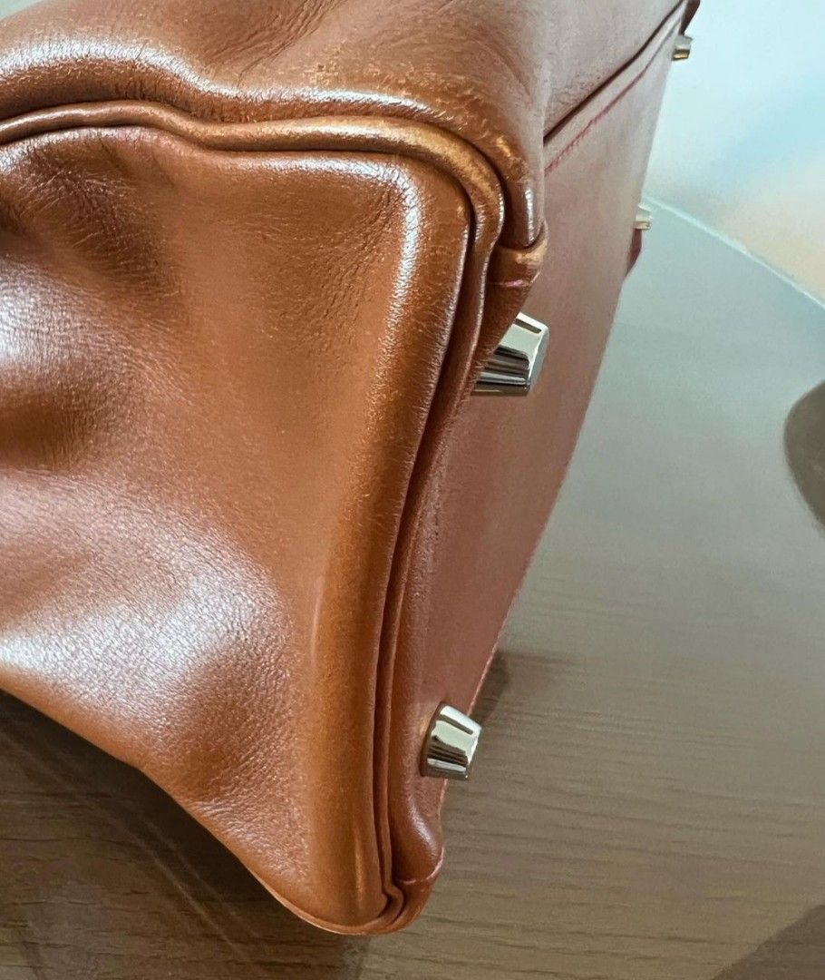 Like new!!! Hermes Kelly 32 Fauve/ Rubis stamp O tadelakt leather ...