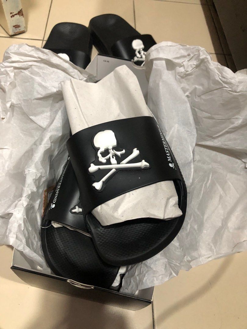 Mastermind havainas, Men's Fashion, Footwear, Flipflops and Slides on ...