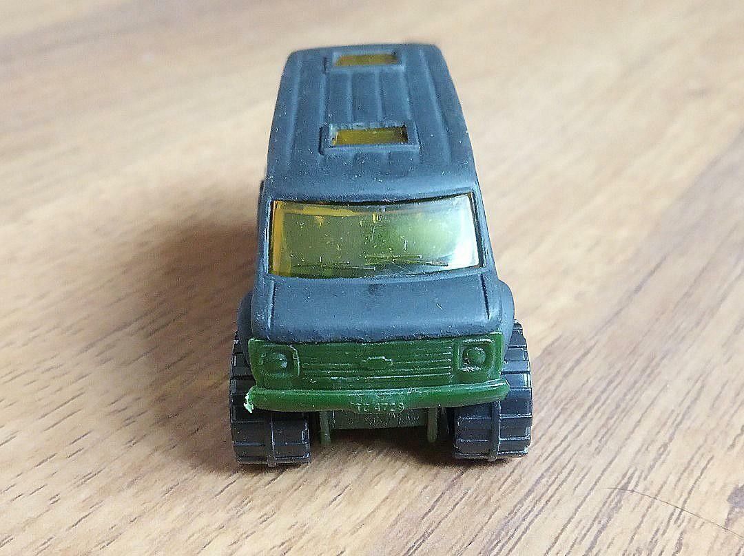Matchbox 2006 Monsters 4X4 Chevy Van - Black Van Swamp Runner - Loose ...