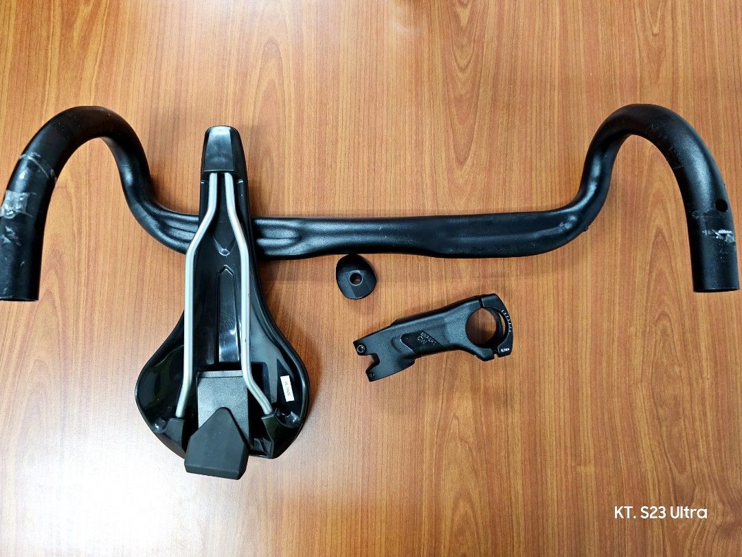 Merida Expert CW handlebar, stem and saddle from 7000e, Sports ...