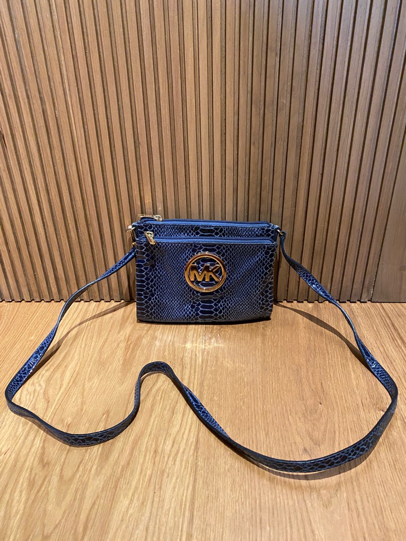 Michael Kors Blue Leather CrossBody Bag, Women's Fashion, Bags ...