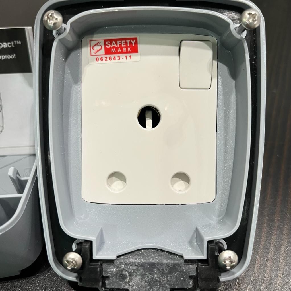 MK Brand 13A -15A SSO (Weatherproof Socket), TV & Home Appliances ...