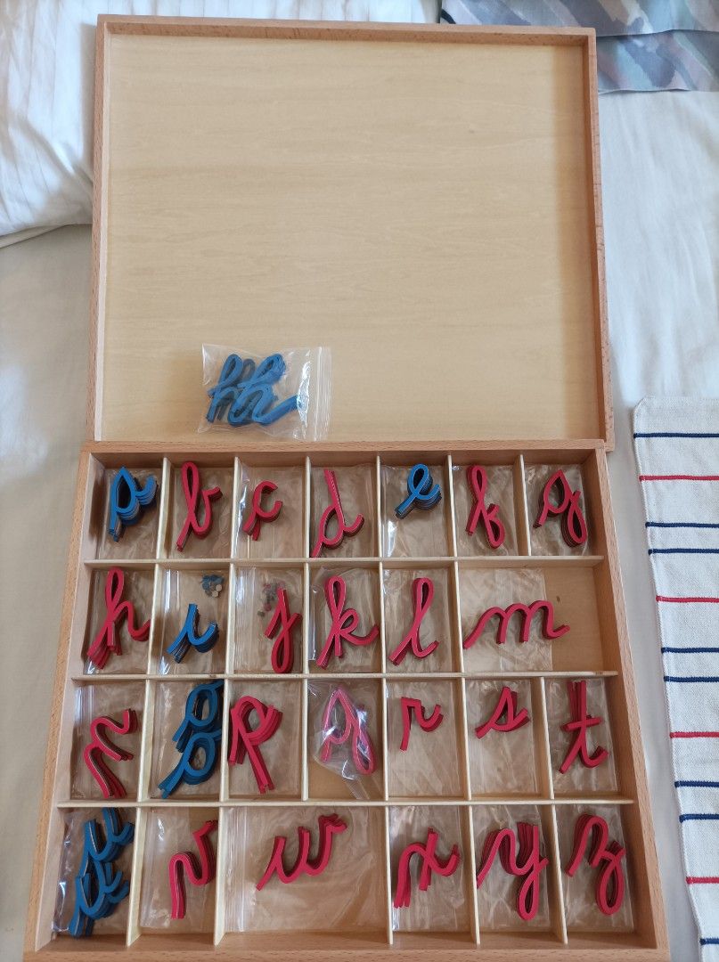 moveable alphabet cursive + mat, Hobbies & Toys, Toys & Games on Carousell