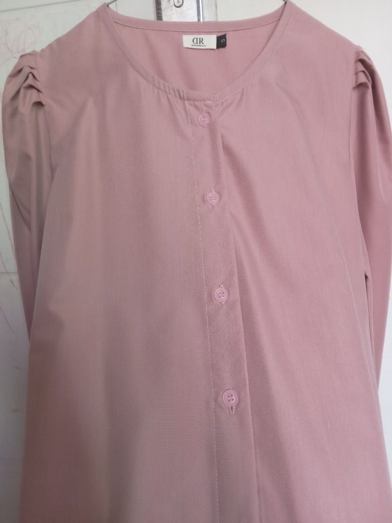 Nara blouse pinkies by diana restu, Fesyen Wanita, Pakaian Wanita, Atasan di Carousell