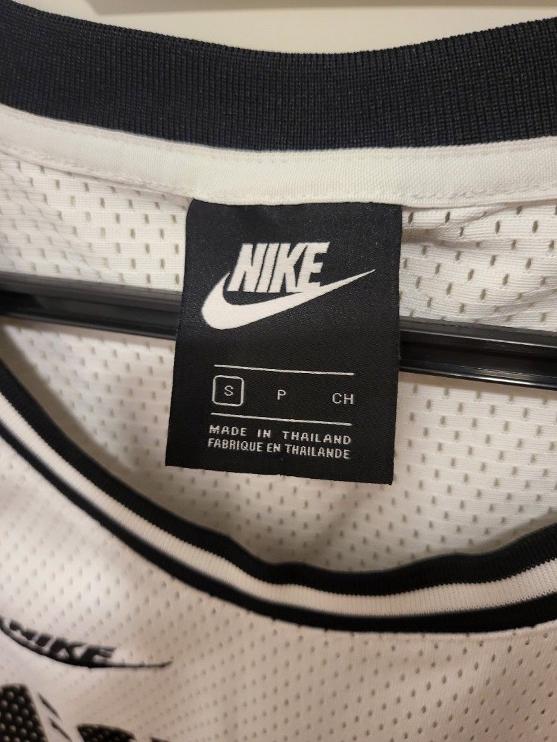 Nike Crop Top Basketball Jersey, Women's Fashion, Activewear on Carousell