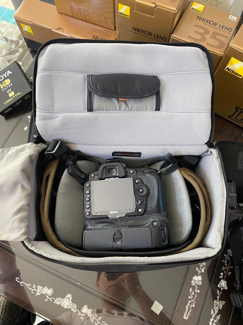 Nikon D90 - Personal Complete Set, Photography, Cameras on Carousell