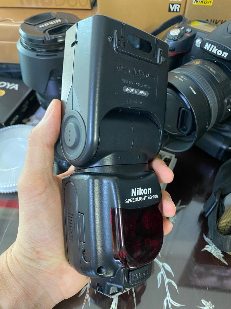 Nikon D90 - Personal Complete Set, Photography, Cameras on Carousell