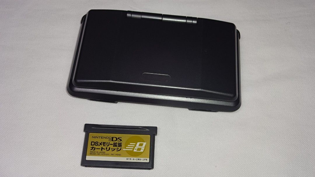 Nintendo DS Model No. NTR-001(JPN) 2004 plus Nintendo DS Memory ...