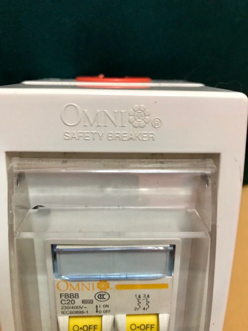 Omni Mini Safety Breaker with Socket 20A (SBMS-2P-20A) on Carousell