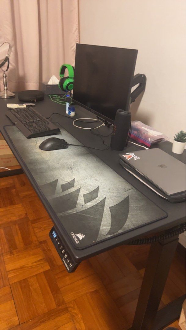 Omnidesk Zero Electric Desk (adjustable height/standing desk) with ...