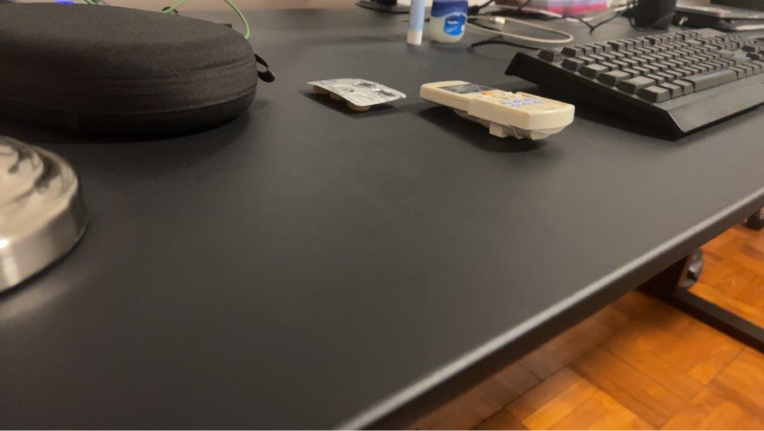 Omnidesk Zero Electric Desk (adjustable height/standing desk) with ...