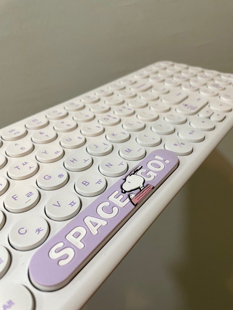 Peanuts x Royche wireless keyboard, Computers & Tech, Parts ...