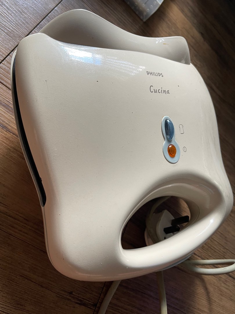 Philip bread toaster, TV & Home Appliances, Kitchen Appliances, Ovens ...