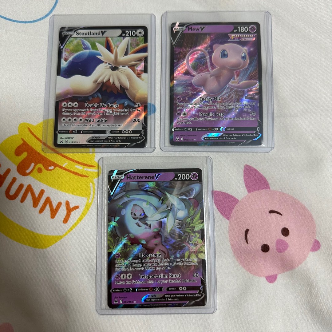 Pokémon Crown Zenith V, Hobbies & Toys, Toys & Games on Carousell