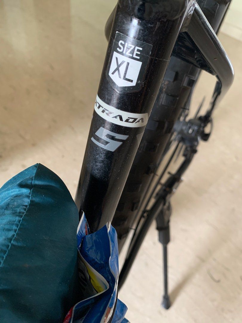 Polygon xtrada 5, Sports Equipment, Bicycles & Parts, Bicycles on Carousell