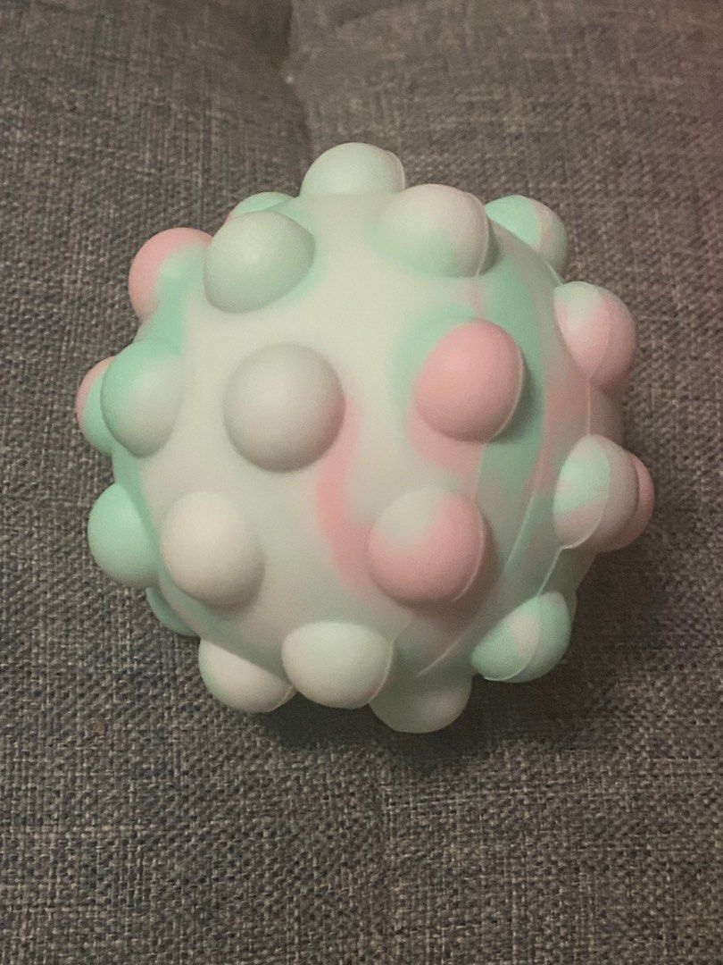 Pop it ball, Stress-relieving toy, Hobbies & Toys, Toys & Games on ...