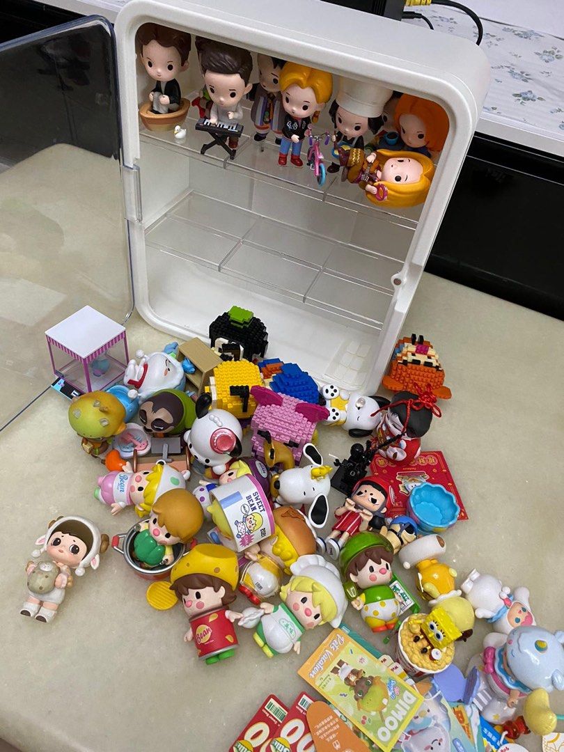 POPMART FRIENDS COLLECTION SET, Hobbies & Toys, Toys & Games on Carousell