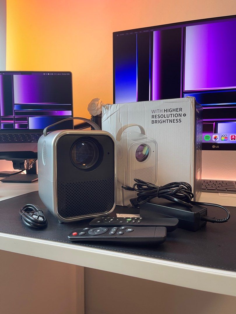 Projector only used once for an event, TV & Home Appliances, TV ...