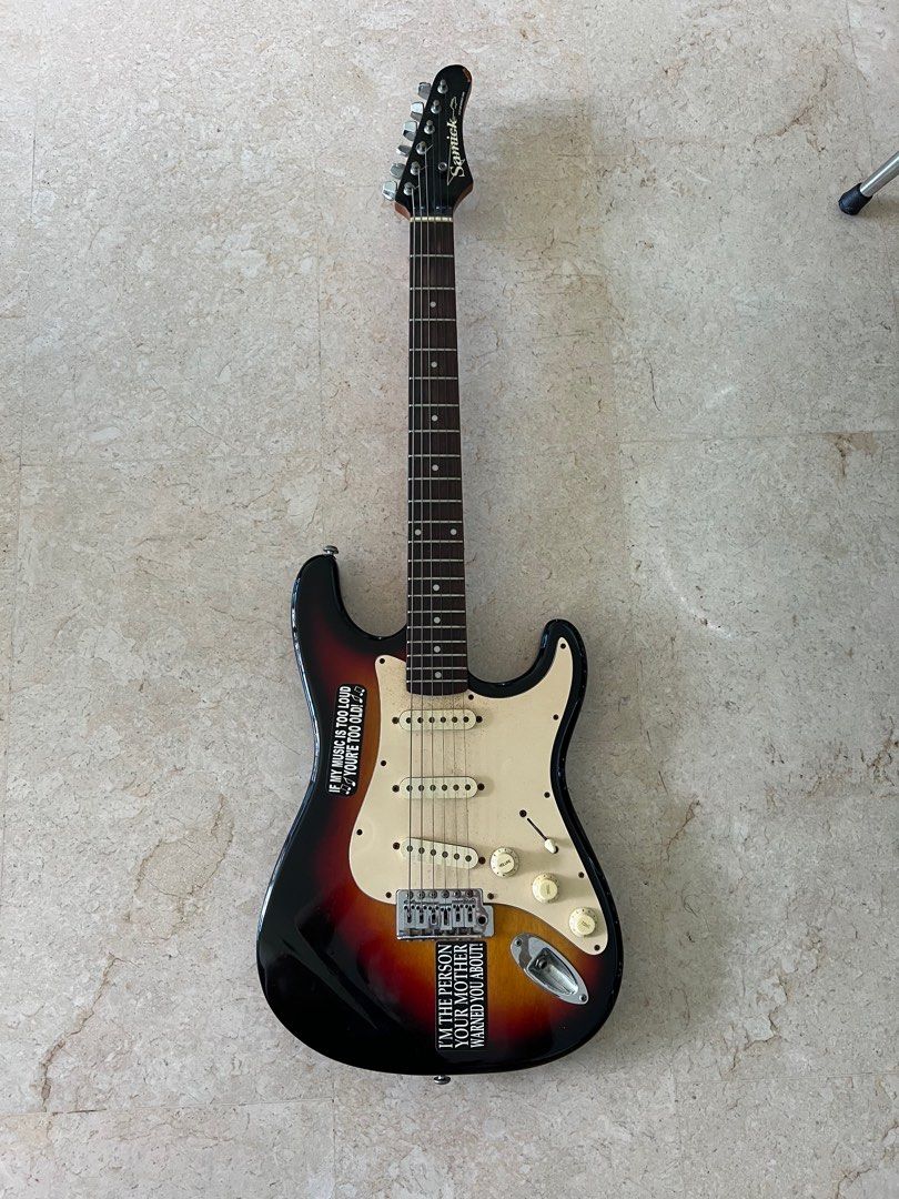 Samick guitar, Hobbies & Toys, Music & Media, Musical Instruments on ...