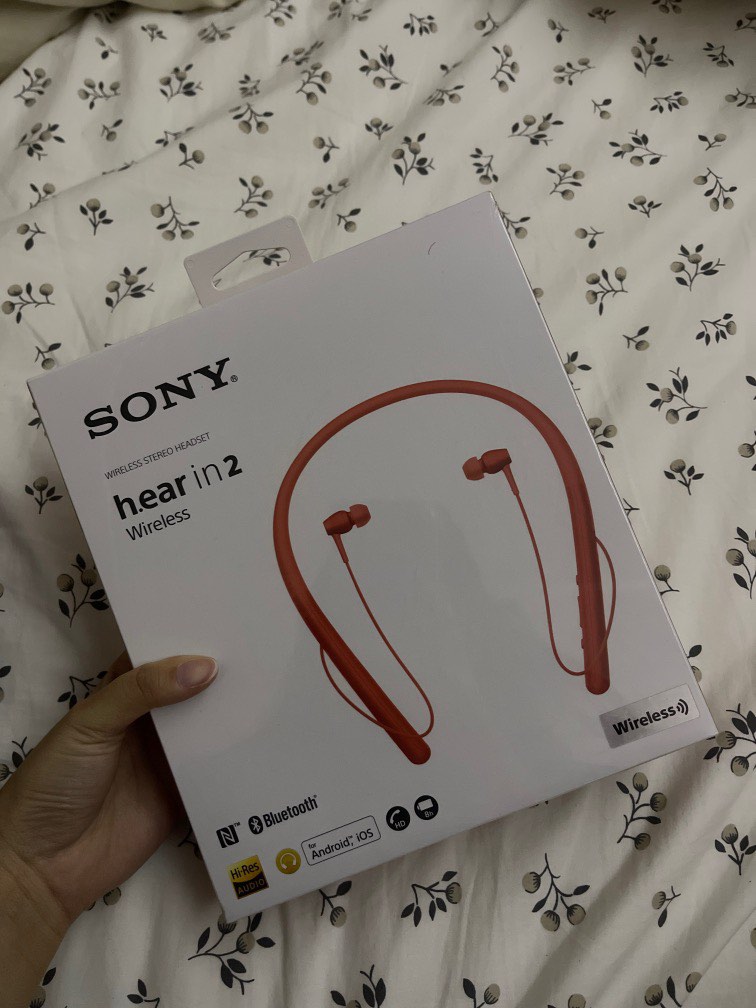SONY wireless stereo headset, Audio, Headphones & Headsets on Carousell
