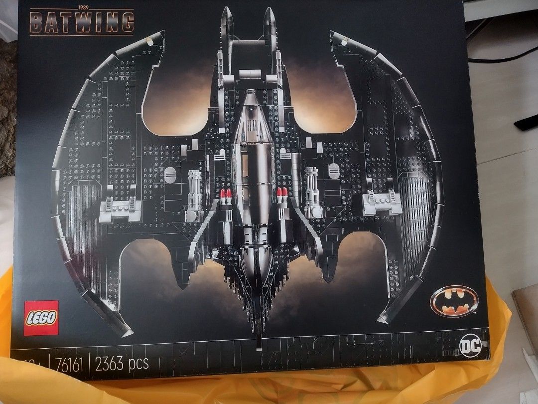 The flash, Lego batmobile , Lego batwing , Michael Keaton 89 Batman. Lego 76161, Lego 76139, 興趣及 ...