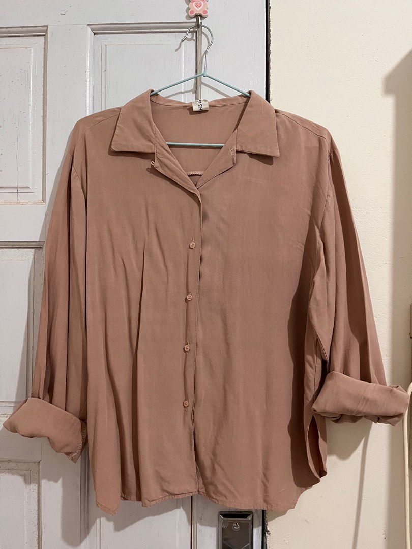 This Is April, Fesyen Wanita, Pakaian Wanita, Atasan di Carousell