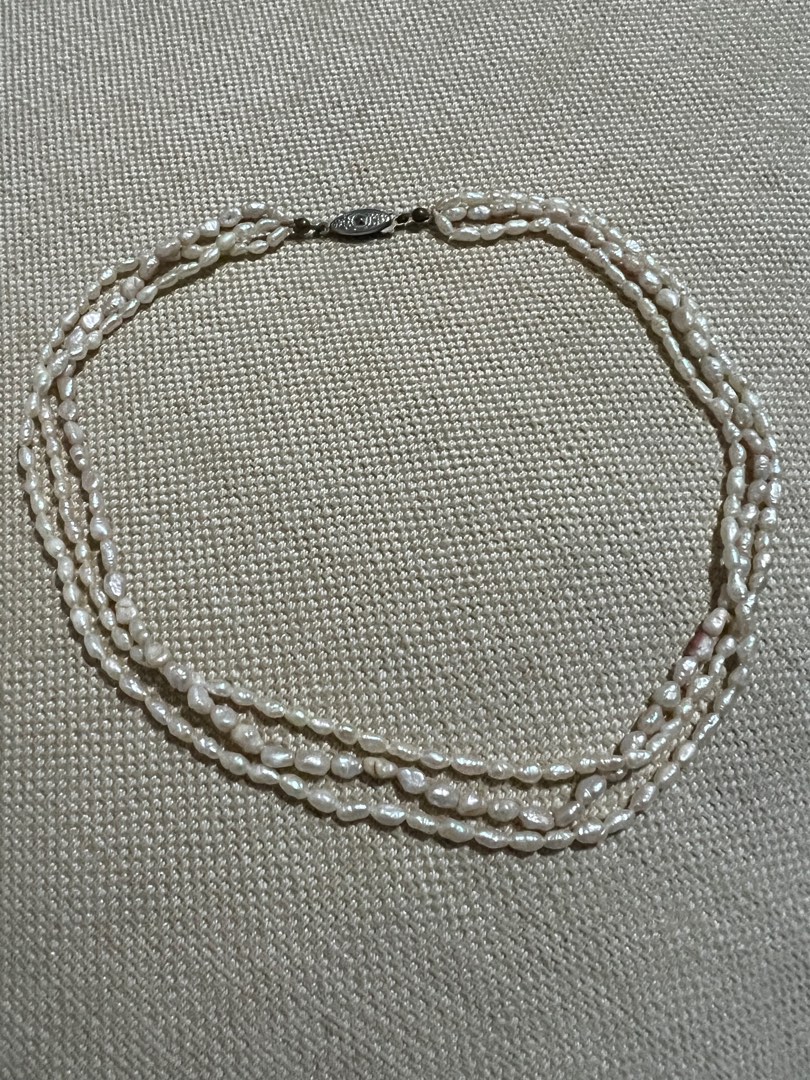 Three-Strand Natural Seed Pearl Necklace, Women's Fashion, Jewelry ...