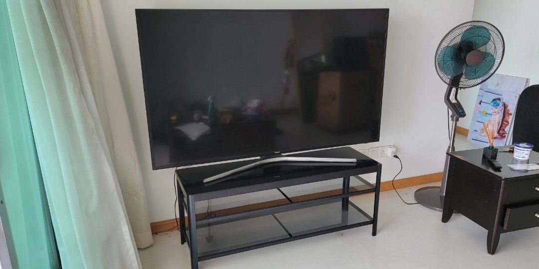 UHD 64 inch Samsung smart TV, TV & Home Appliances, TV & Entertainment ...