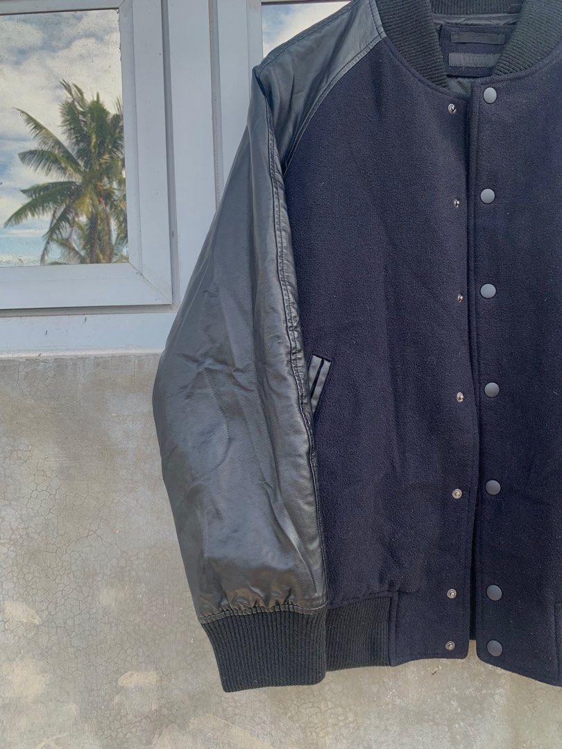 UNIQLO STADIUM JACKET, Men's Fashion, Coats, Jackets and Outerwear on ...