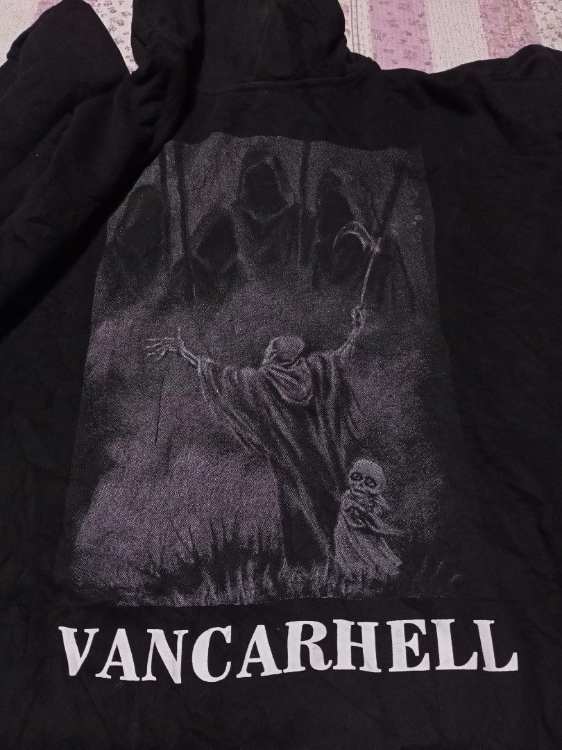 VANCARHELL, Men's Fashion, Coats, Jackets and Outerwear on Carousell