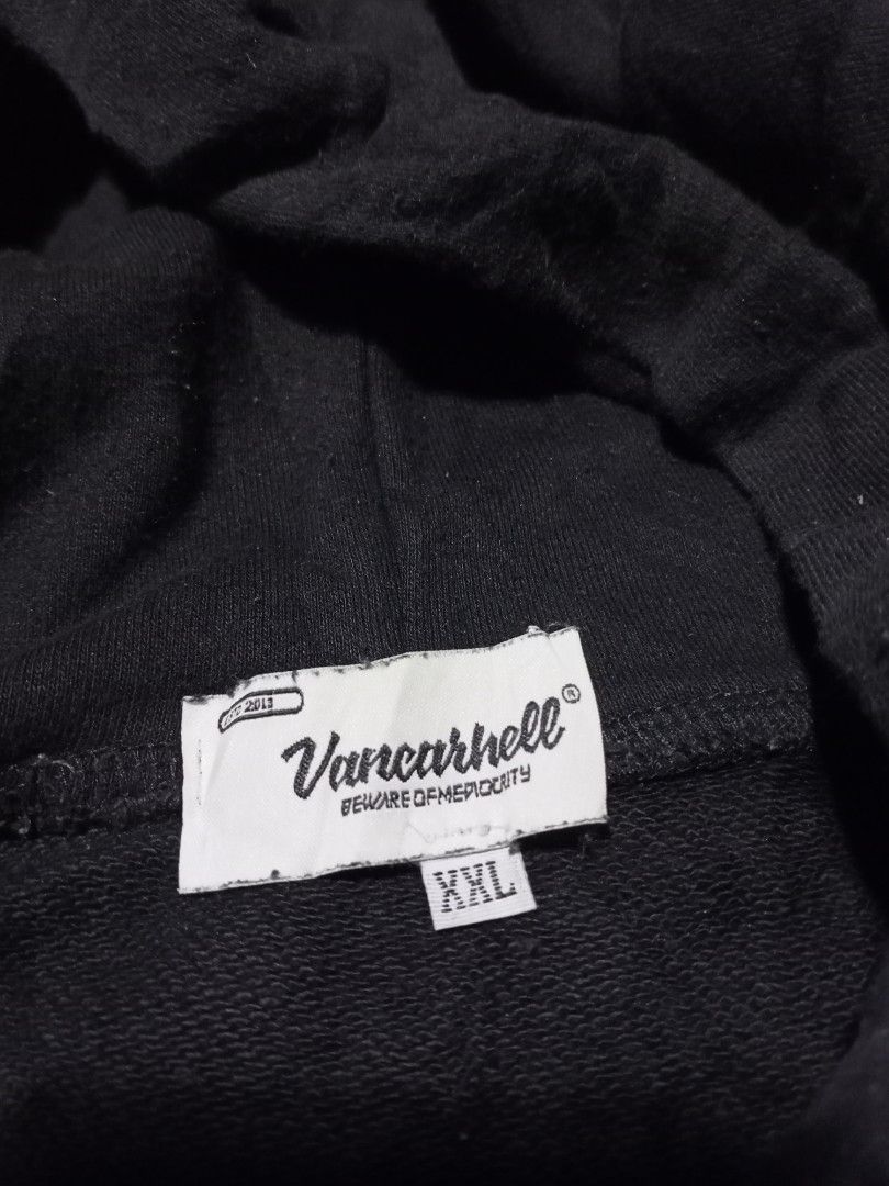 VANCARHELL, Men's Fashion, Coats, Jackets and Outerwear on Carousell