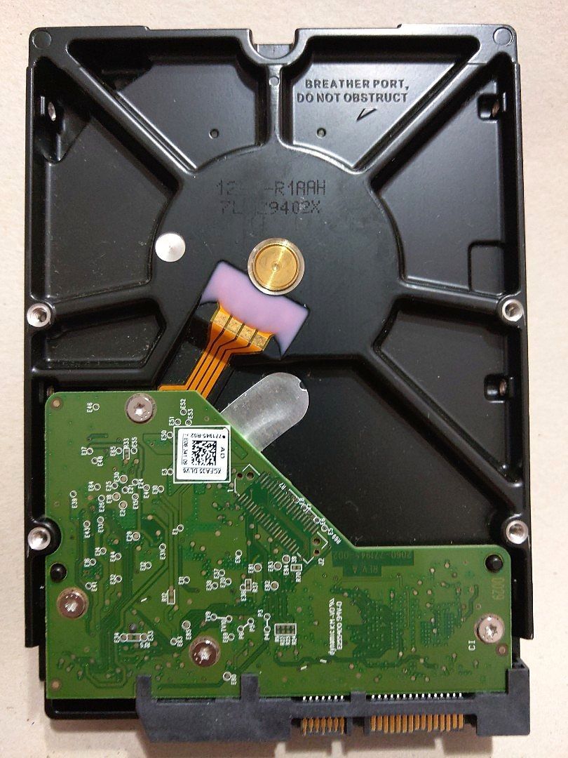 Western Digital Purple 2TB SATA Hard disk, Designed For 24Hrs x 7 Days ...