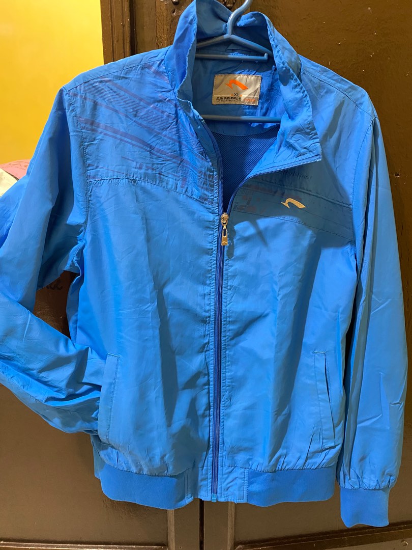 WIND BRAKER, Men's Fashion, Coats, Jackets and Outerwear on Carousell