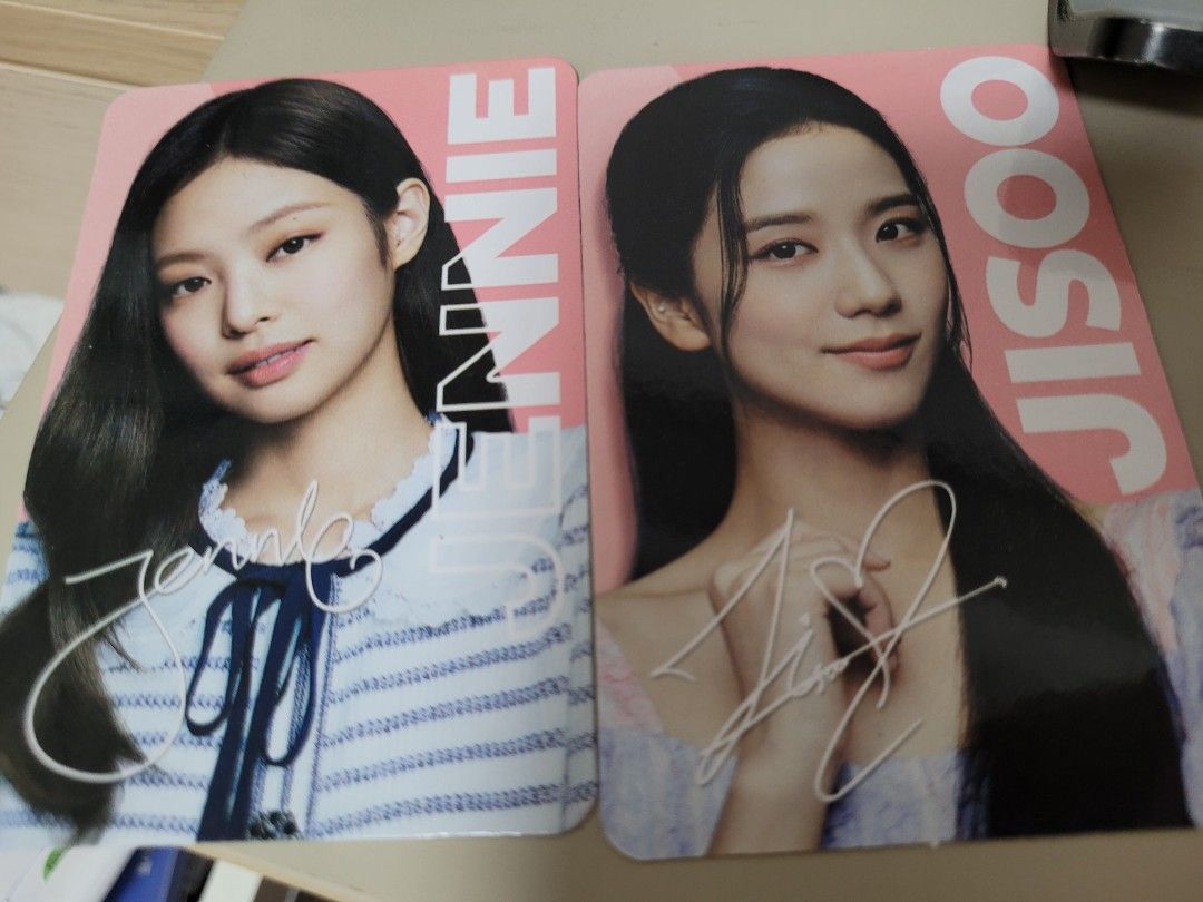 Wts blackpink jennie jisoo oreo collab pc, Hobbies & Toys, Memorabilia ...