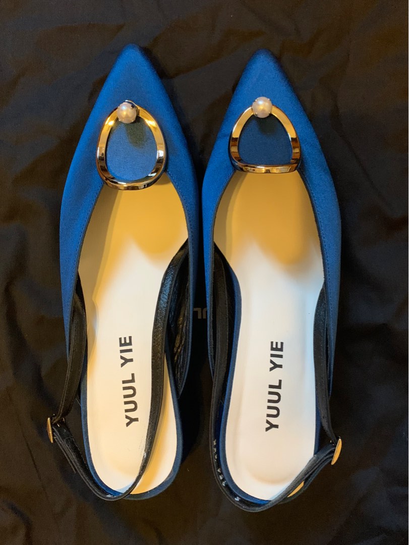 Yuul Yie blue flats with pearl, Women's Fashion, Footwear, Flats on ...