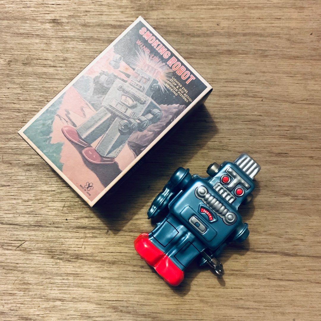 懷舊玩具 早期日本製 スモーキング ロボット SMOKING ROBOT 發條機器人 鐵皮玩具, 書籍、休閒與玩具, 玩具、公仔、桌遊在旋轉拍賣