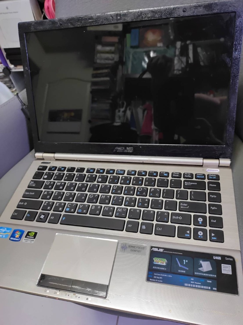 零件機 報帳機 ASUS 華碩 U46S 14吋 i5-2410m 輕薄型筆電 可過電不開機 拍地, 電腦及科技產品, 桌上電腦或筆記型電腦在旋轉拍賣