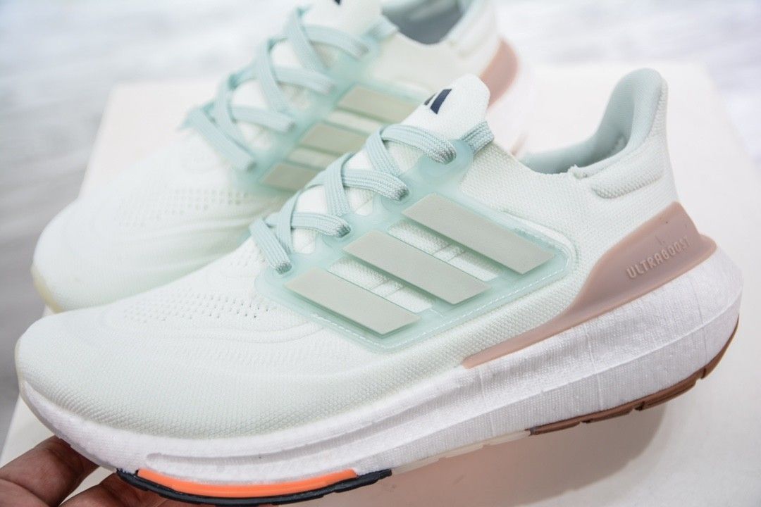 Adidas Ultraboost Light (2022) HQ6338, Men's Fashion, Footwear ...