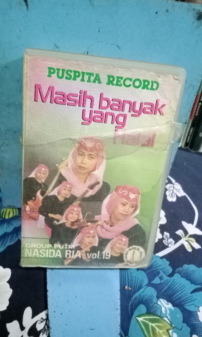 Album naSidA RiA voL.19, Musik & Media, CD, DVD & Lainnya di Carousell