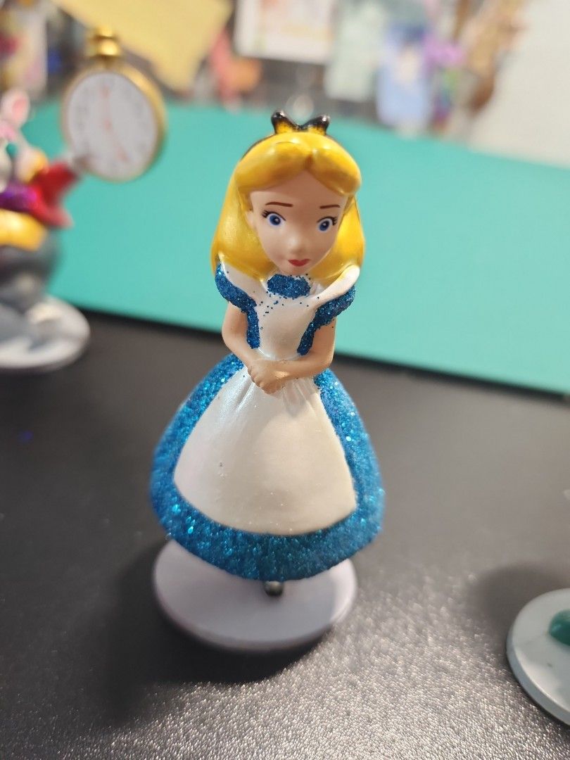 Alice In Wonderland figures authentic, Hobbies & Toys, Memorabilia ...