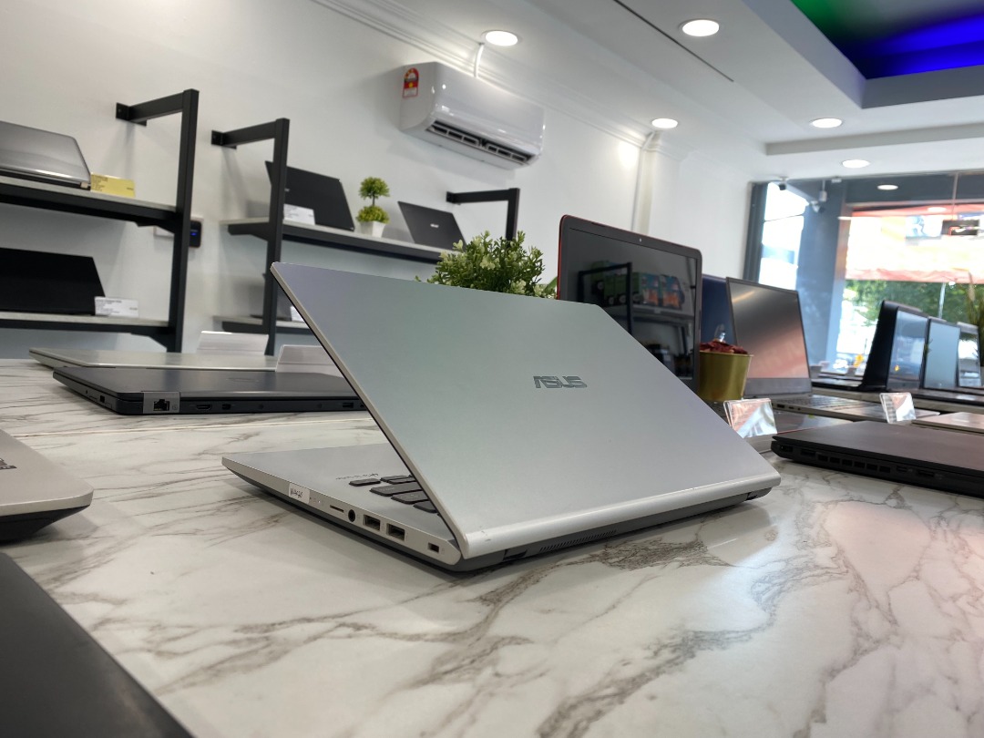 Asus Vivobook A409M, Computers & Tech, Laptops & Notebooks on Carousell
