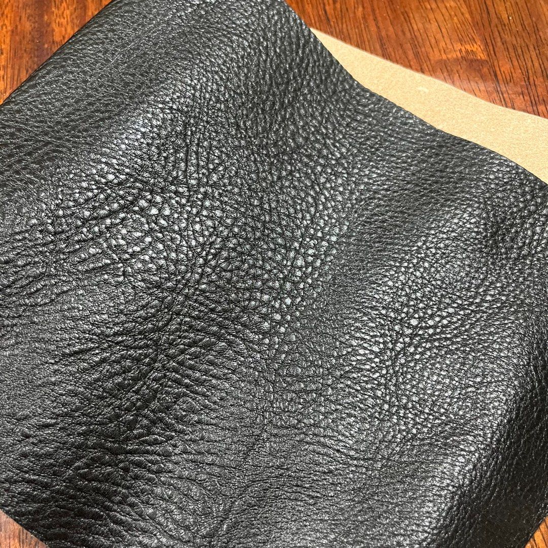 Black Italian Vegetable-Tanned Cowhide Belly, Hobbies & Toys ...