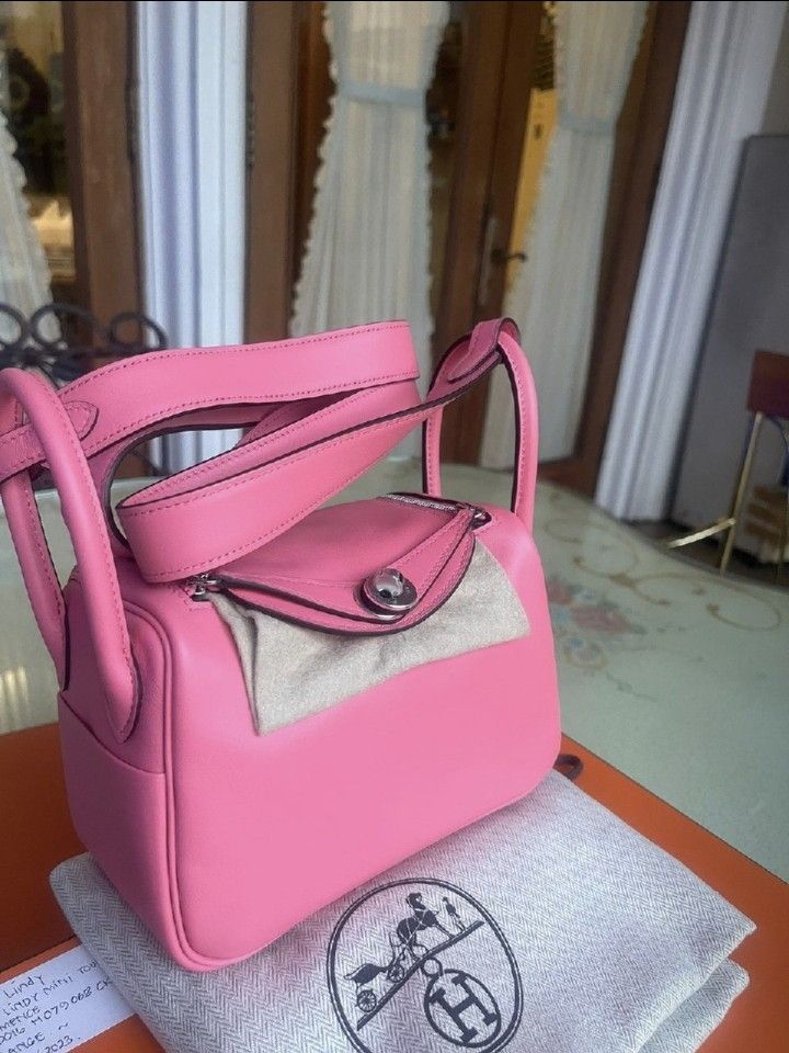 BNIb mini lindy swift rose azale fulset rec april 2023, Barang Mewah ...