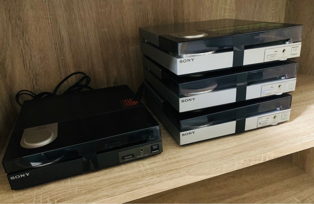 On hold - Sent for Service - Vintage 80s Sony FH7 mini compo Silver ...