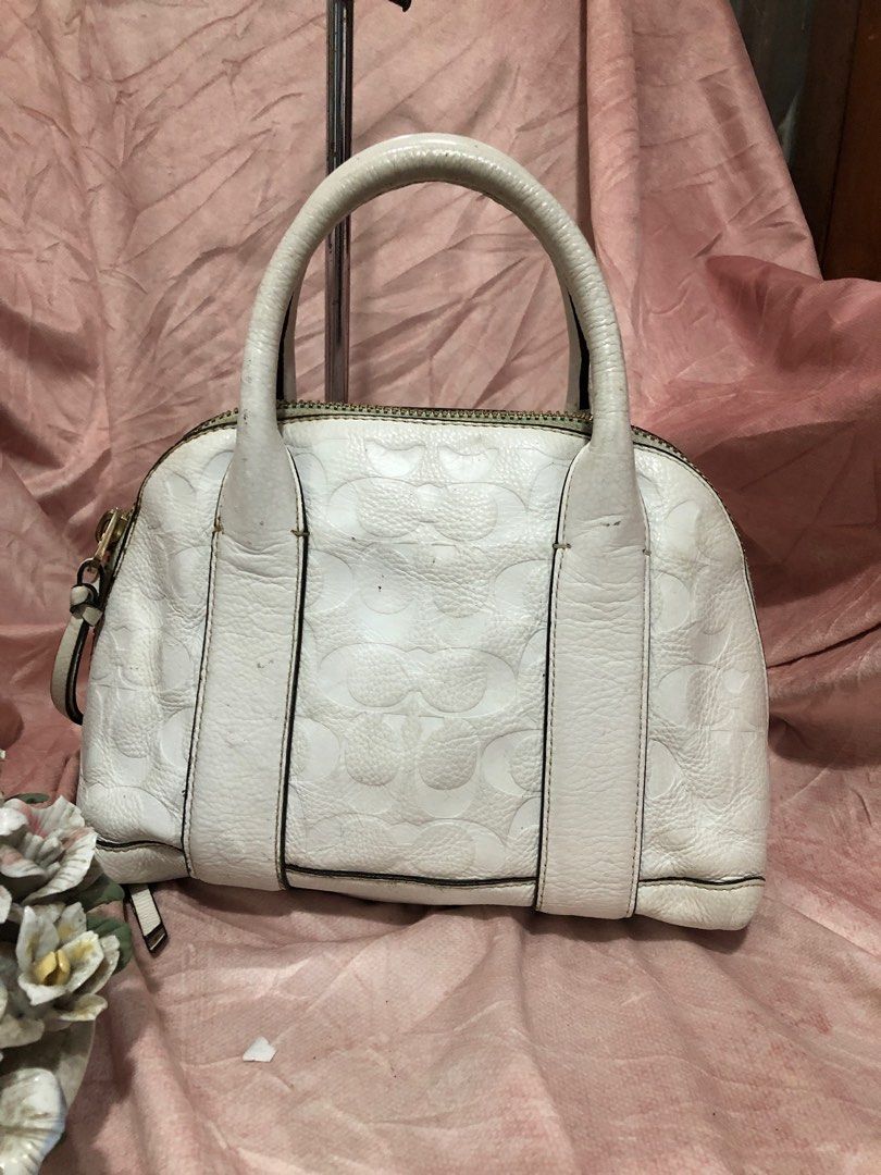 Coach Alma, Barang Mewah, Tas & Dompet di Carousell