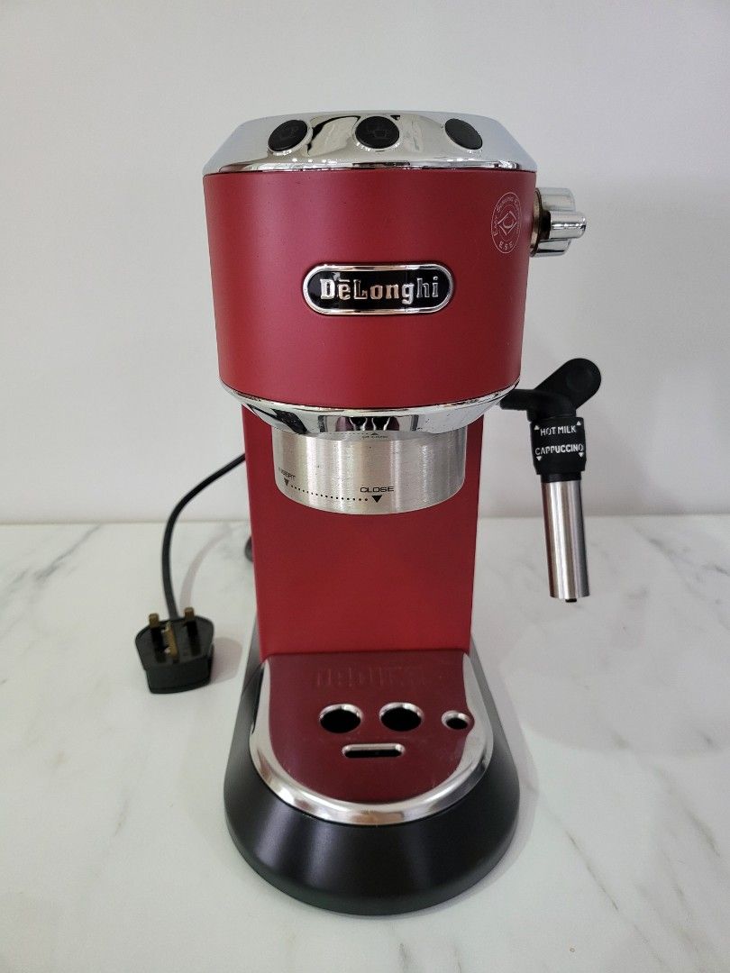 DeLonghi EC685 Coffee Machine (Red), TV & Home Appliances, Kitchen ...