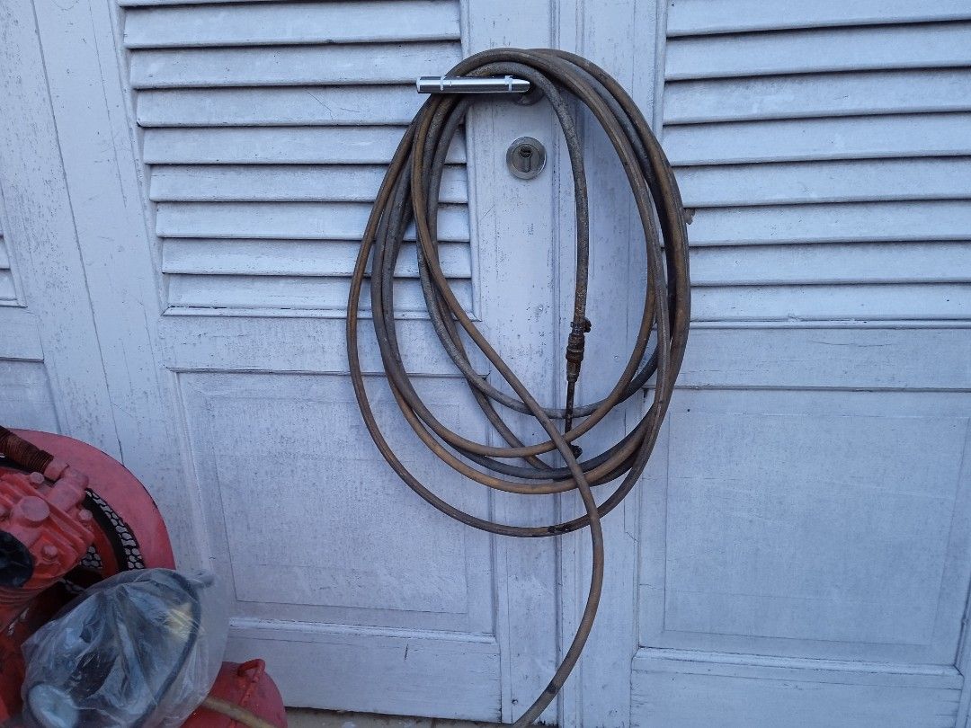 DI JUAL KOMPRESOR ANGIN MERK SHARK LVP-6501 ELECTRO MOTOR FETCH, 1 HP ...